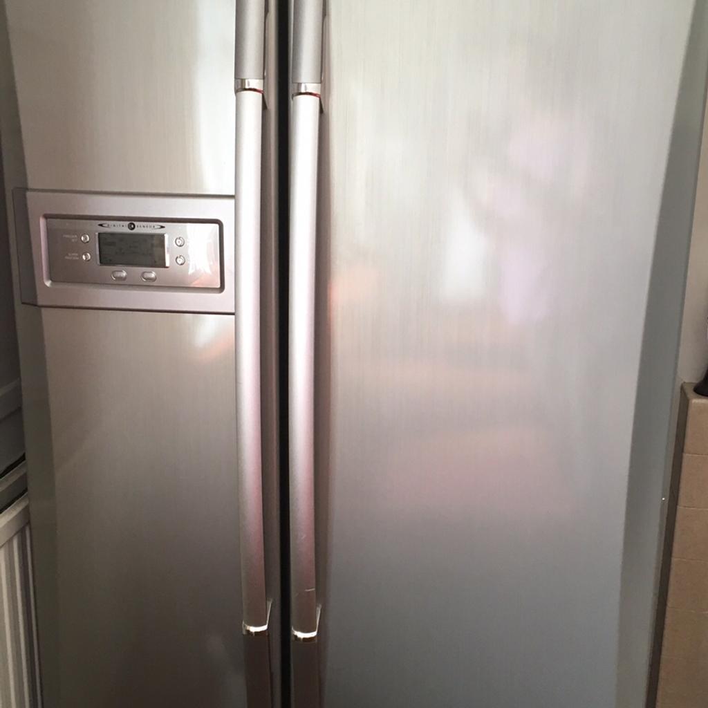 DAEWOO Fridge/Freezer in SL1 Bucks für £ 100,00 zum Verkauf | Shpock AT