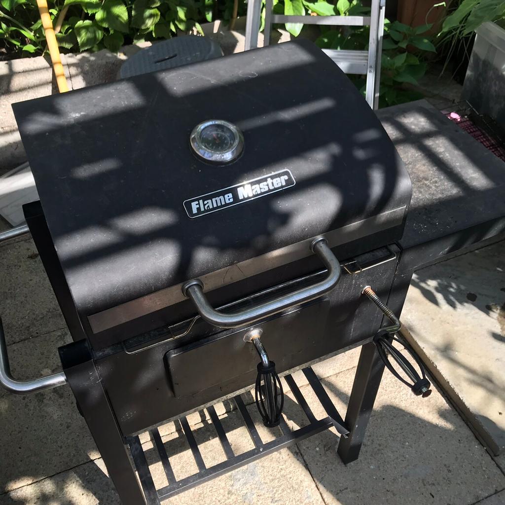 BBQ in E14 London für £ 45,00 zum Verkauf | Shpock AT