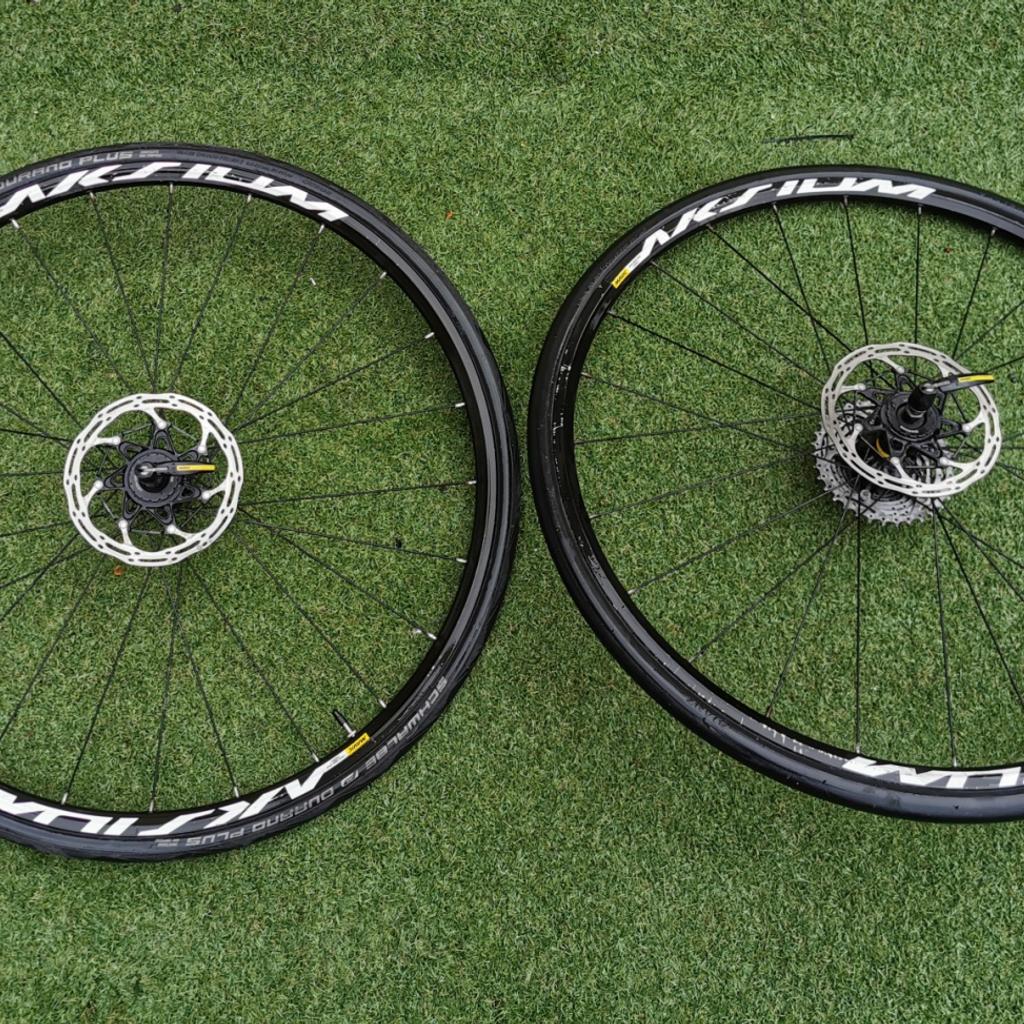 Mavic aksium Disc 700c Wheels Set in E3 Hamlets für £ 150,00 zum ...