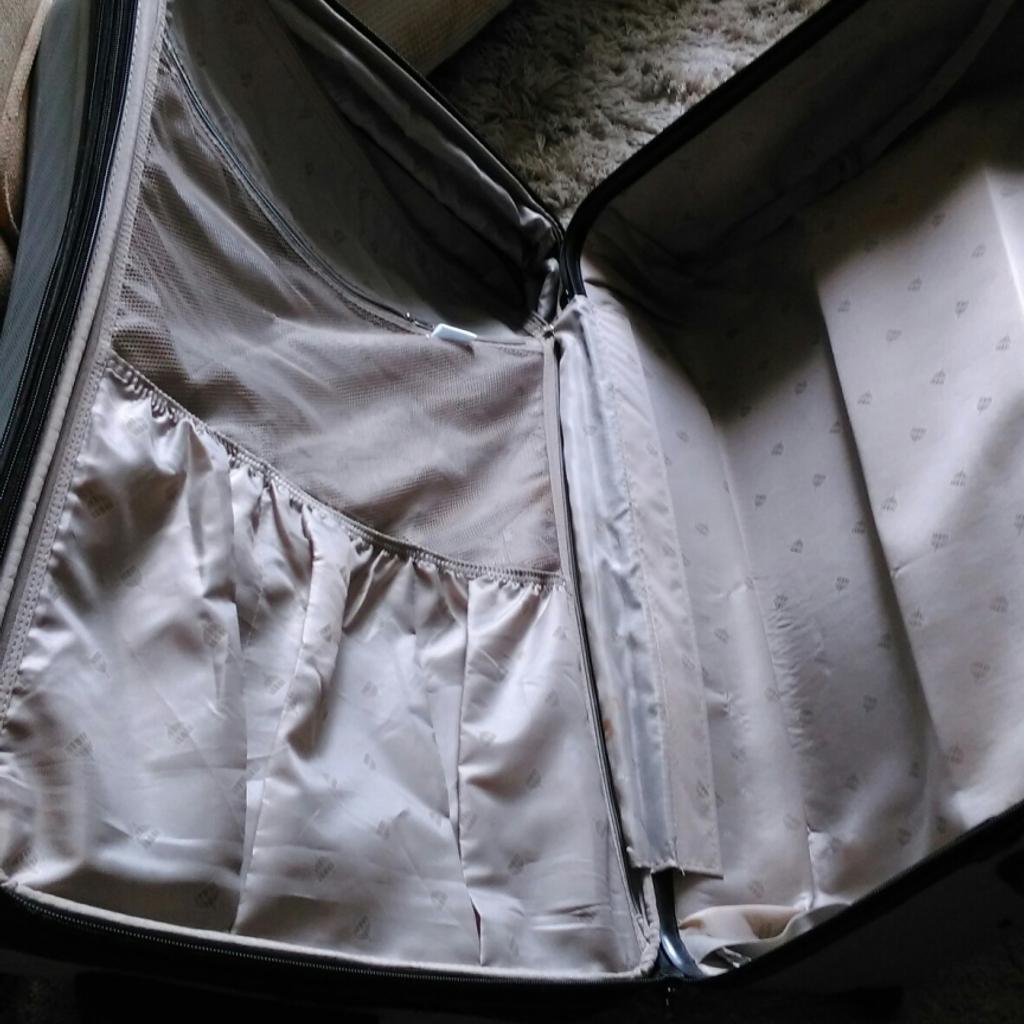 large Domo suitcase in M1 Manchester for £35.00 for sale | Shpock