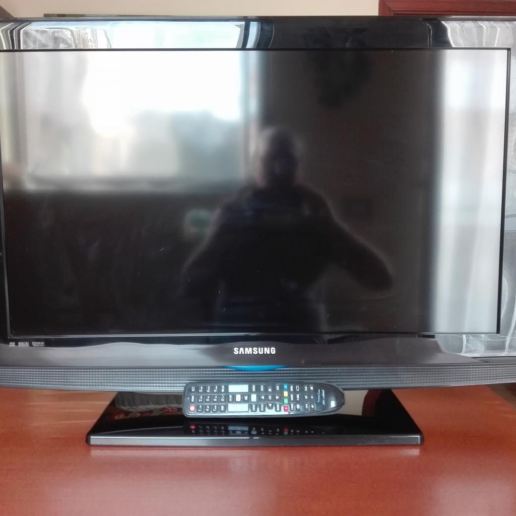 Tv 32" lcd Samsung LE32B350F1W in 80021 Afragola for €80.00 for sale ...