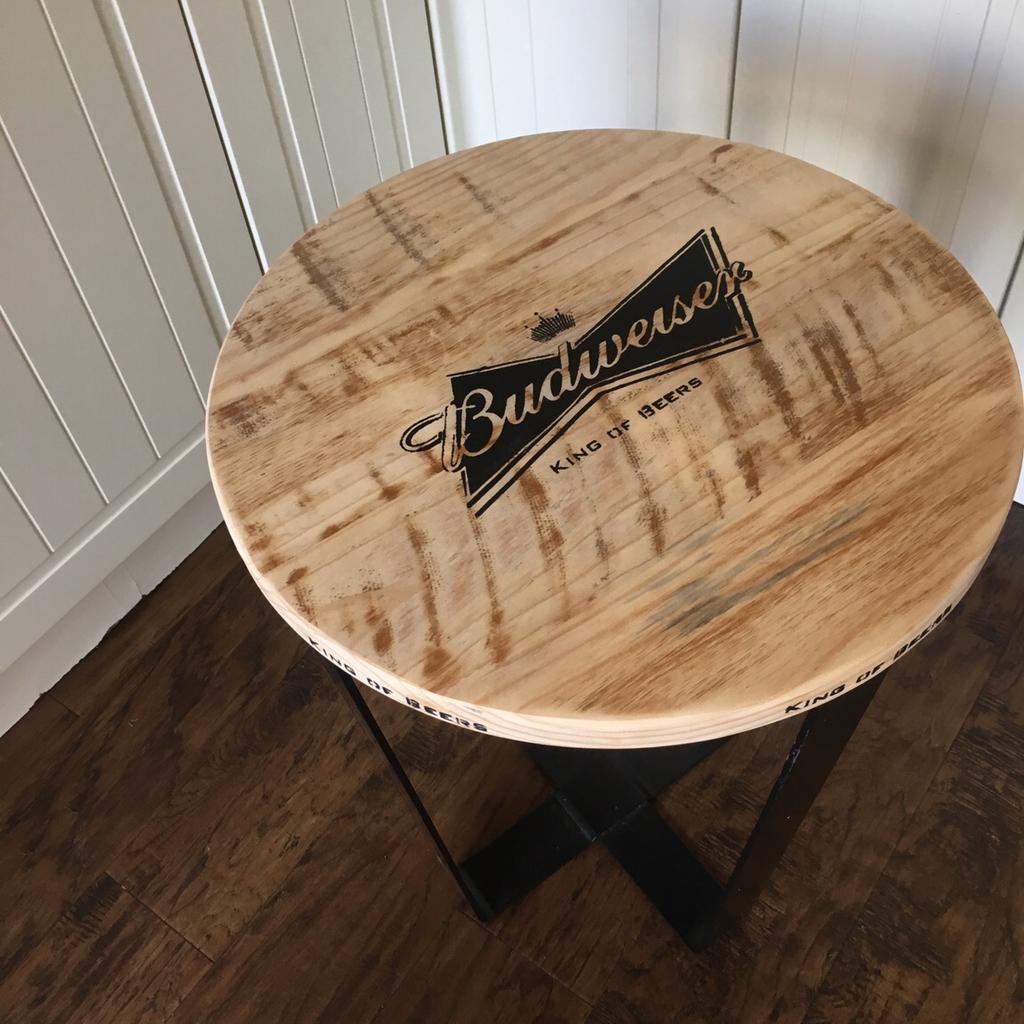 Budweiser side table £45 ovno in Southend-on-Sea für £ 45,00 zum ...