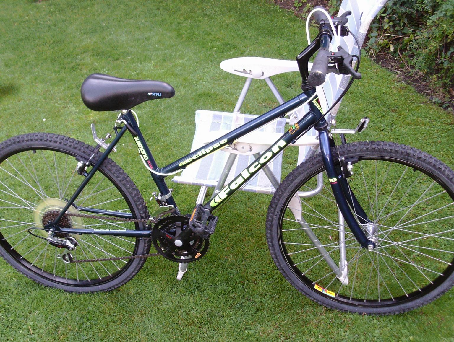 ladies bike 18 inch frame 26 inch wheels in SM5 London für £ 55,00 zum ...