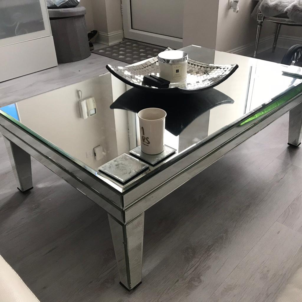 DFS Mirror Coffee Table in EN4 Barnet for £120.00 for sale | Shpock