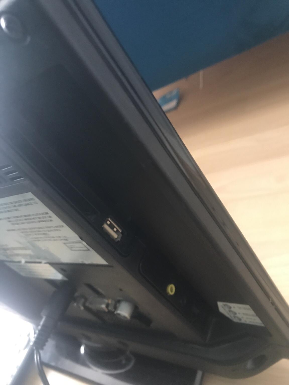 Techwood 15 inch tv, built in dvd. Fully work in N9 Enfield für 25,00 ...