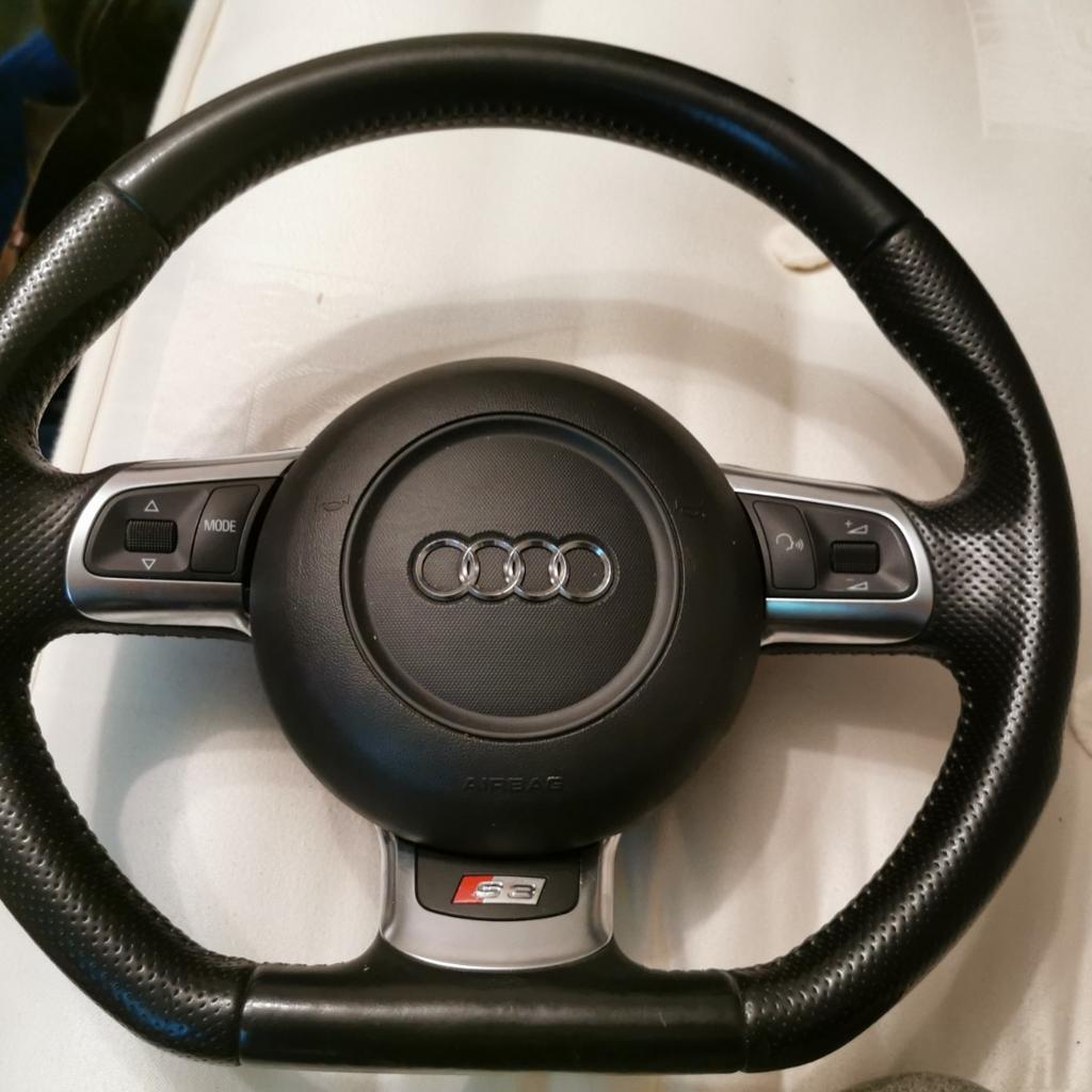 Audi S3 A3 8P flat bottom steering wheel in St Albans for £320.00 for ...