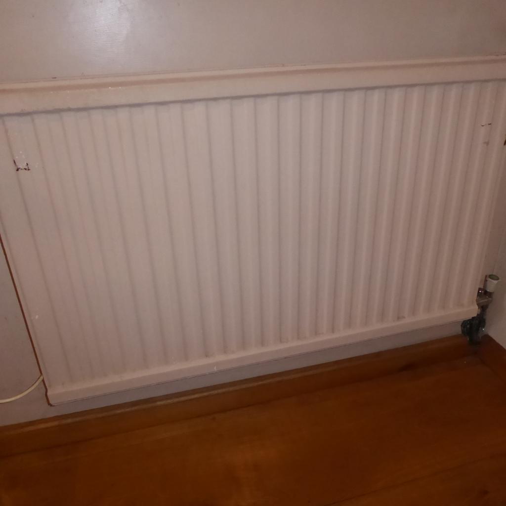 9-radiator micro-bore central heating system in PL17 Callington für 55 ...