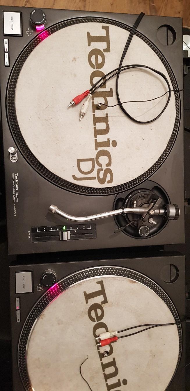 technics sl 1210 decks dj Turntables pair in SE15 London für £ 600,00 ...