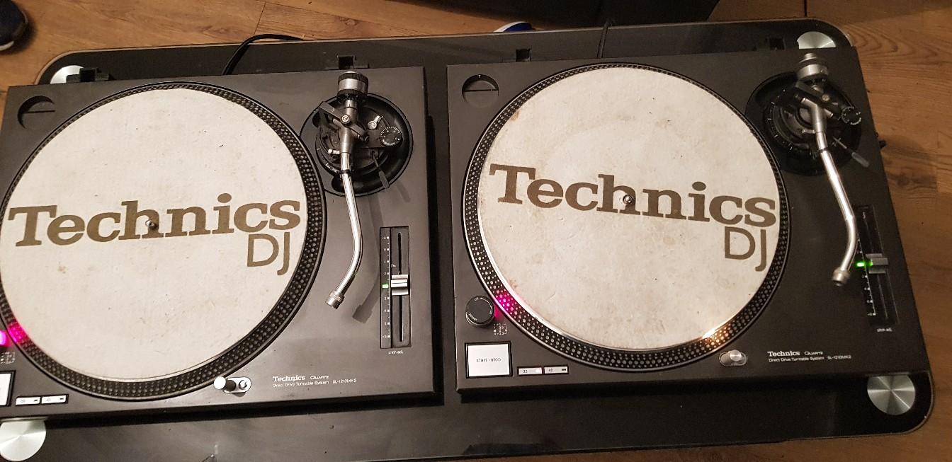technics sl 1210 decks dj Turntables pair in SE15 London für £ 600,00 ...
