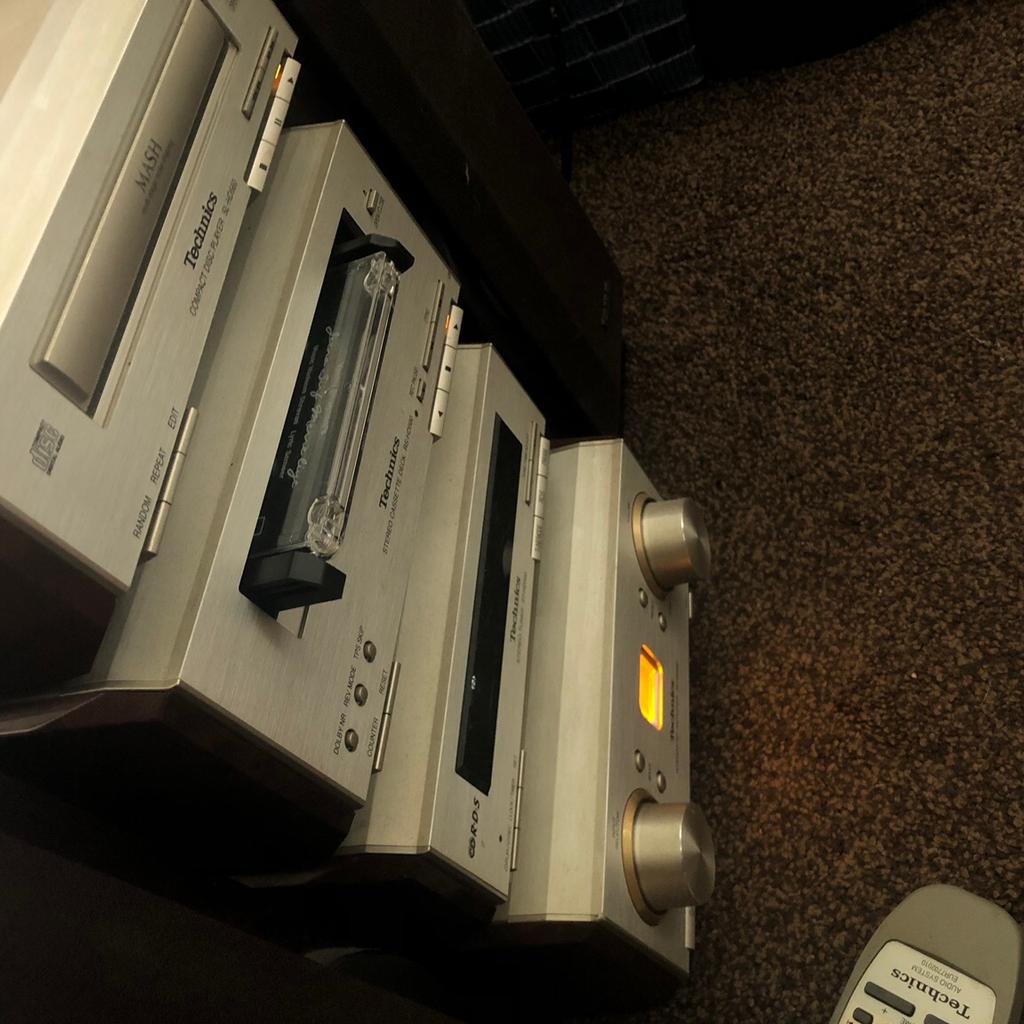 HiFi System - Technics SC-HD560 in E12 London Borough of Newham für £ ...