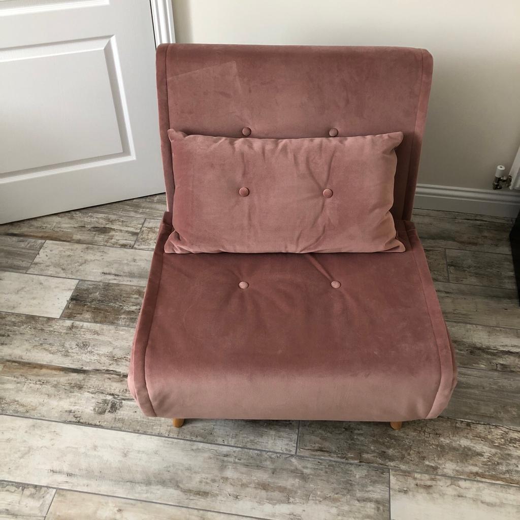 Made.com Haru Sofa Single Bed vintage pink. in DA1 Dartford für 120,00 ...