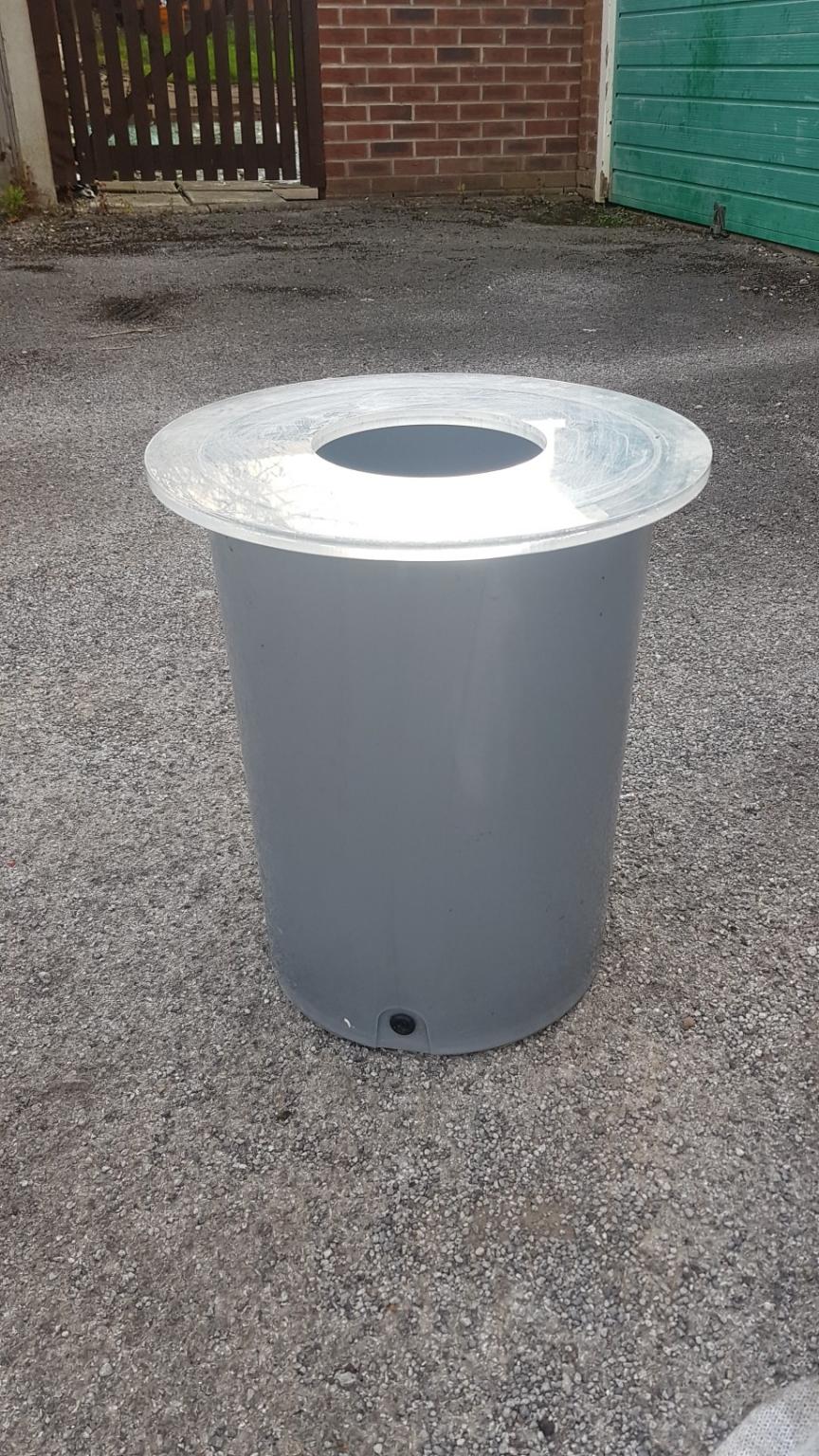 bio orb fish tank stand in Amber Valley für 8,00 £ zum Verkauf | Shpock DE