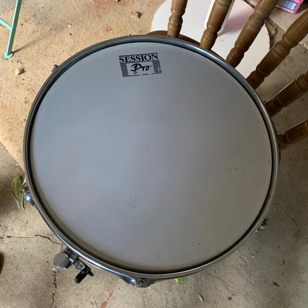 Session pro 14 inch snare drum in W7 London für 15,00 £ zum Verkauf ...