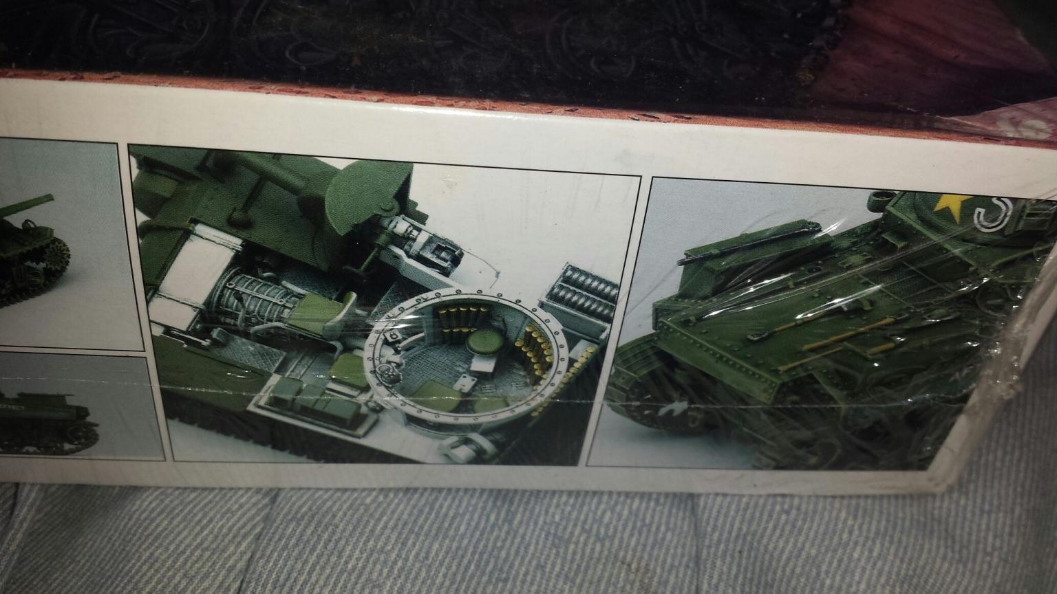 New Academy 1/35th U.S M3 Lee Tank Model Kit in KT17 Royal Borough of ...