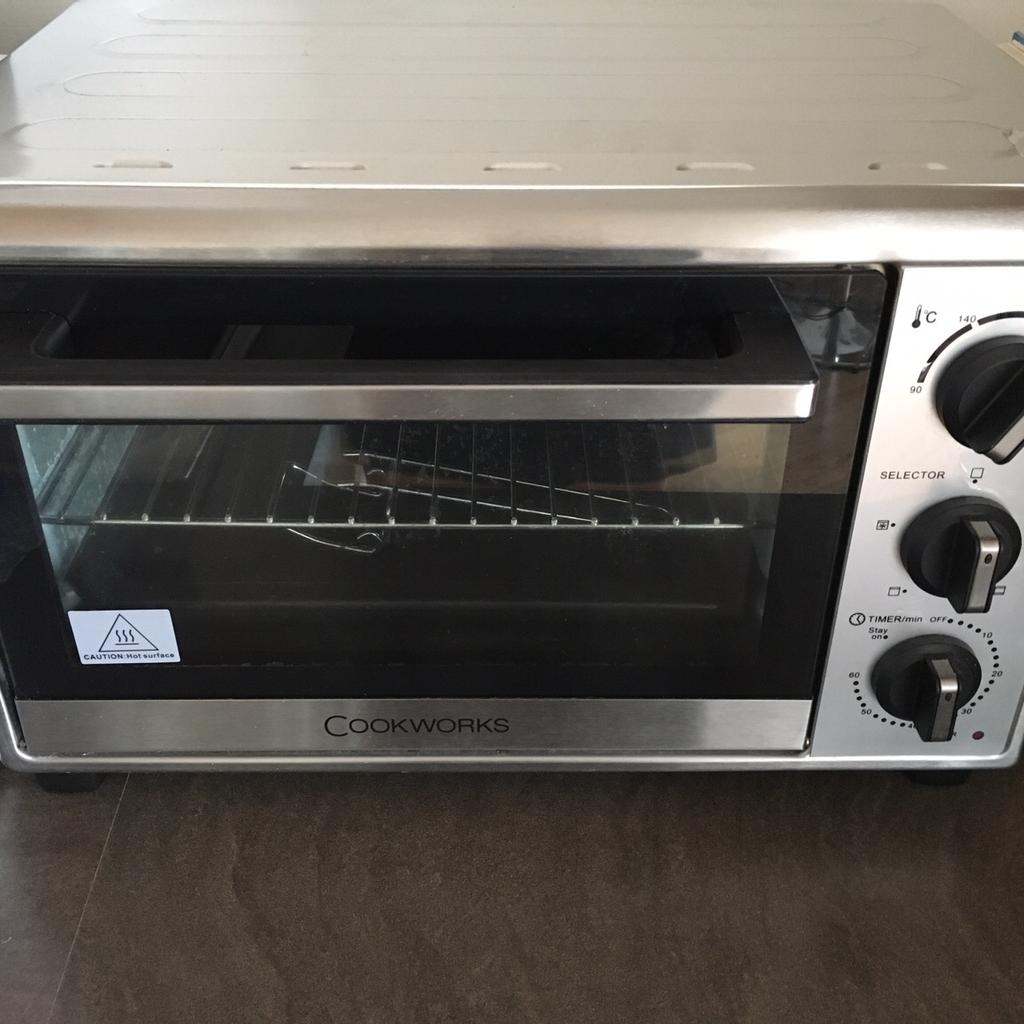 Mini Oven Cookworks 23L in E8 Hackney for £35.00 for sale | Shpock