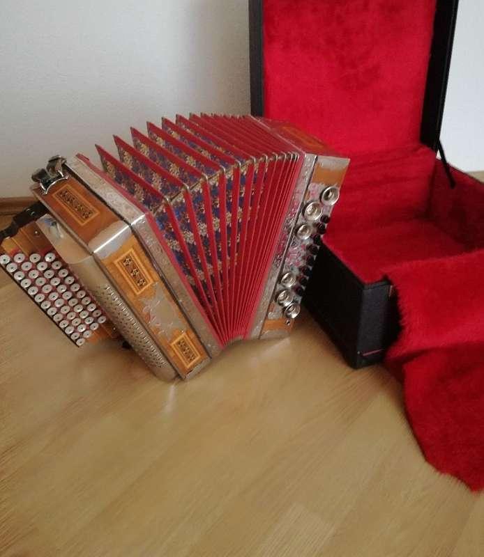 Steirische Harmonika in 8200 Albersdorf-Prebuch für € 880,00 zum ...
