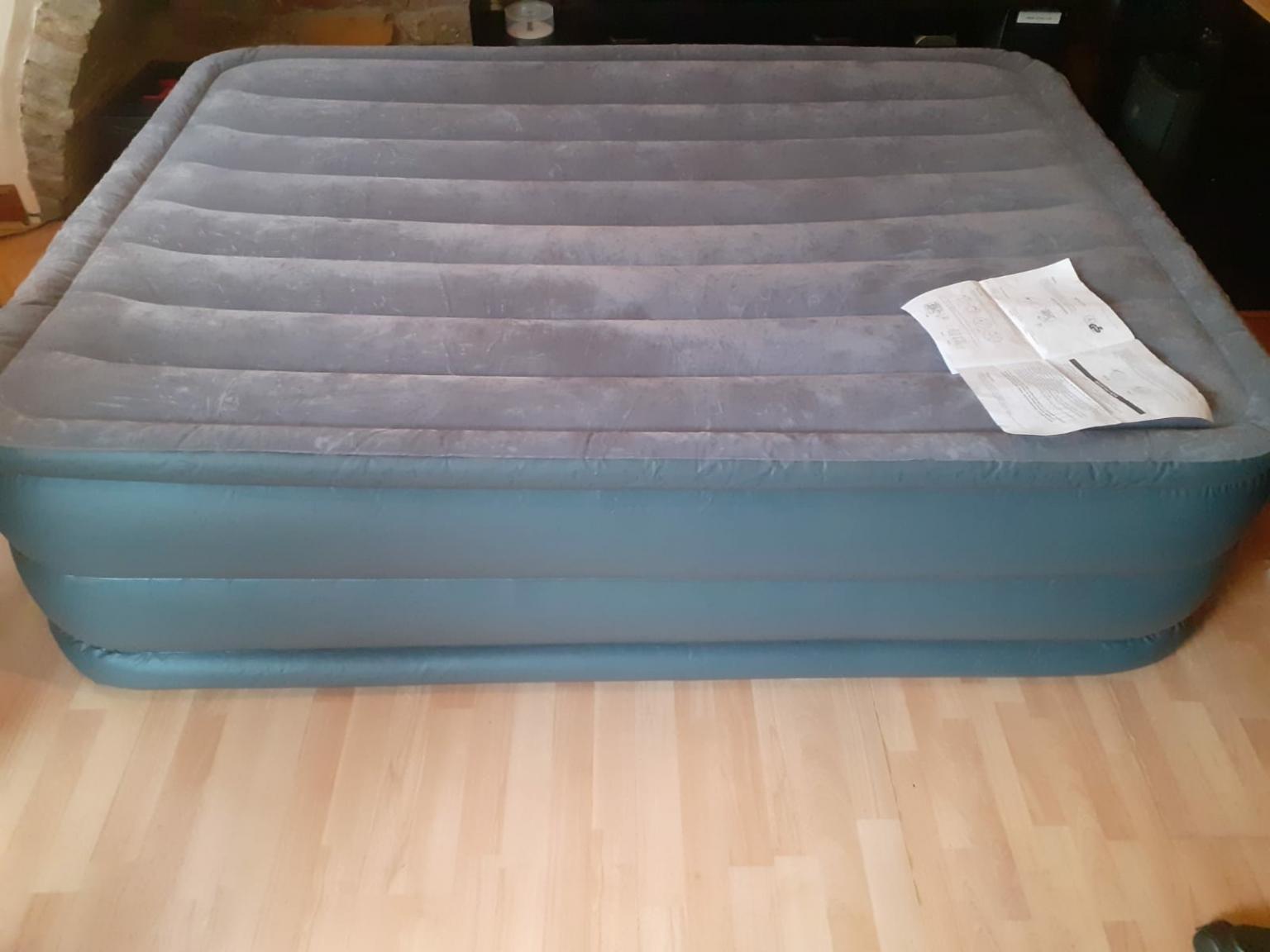 INTEX Deluxe Air Bed AP620A in HD6 Calderdale for £25.00 for sale | Shpock
