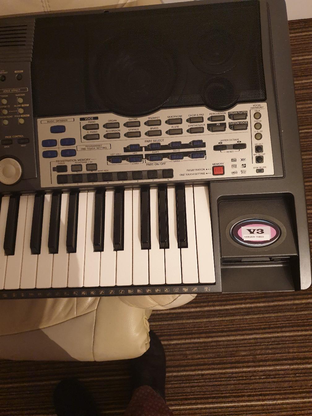 Yamaha PSR 9000 Version 3 in LS14 Leeds for £495.00 for sale | Shpock