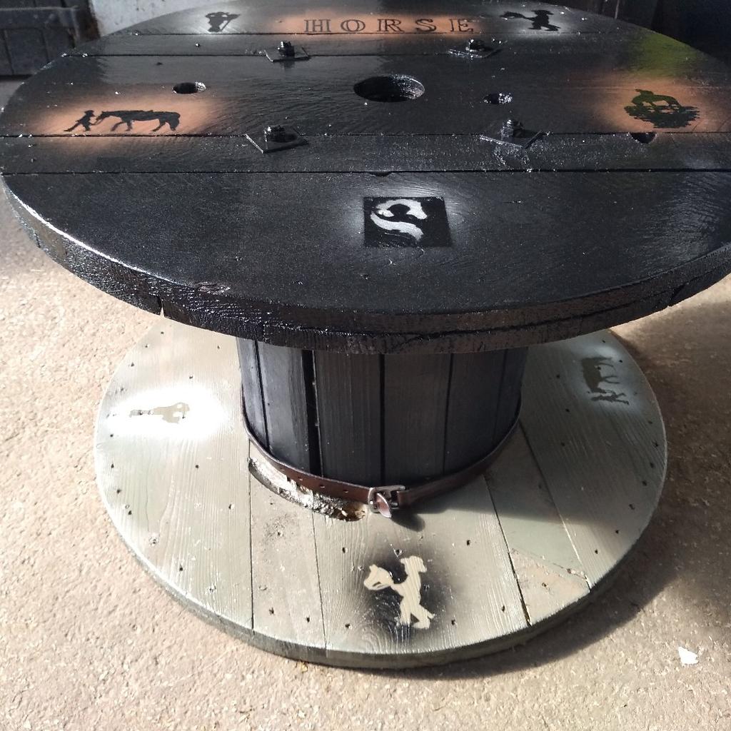 Horse themed upcycled cable spool table in SK7 Stockport für £ 60,00 ...