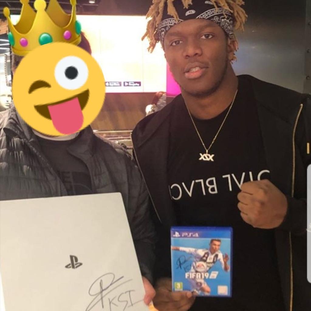 PS4 PRO Signed by KSI in SW16 Lambeth für £ 300,00 zum Verkauf | Shpock AT