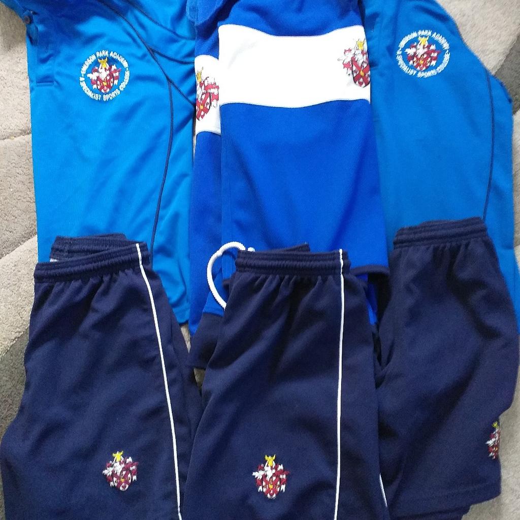 EMERSON PARK UNIFORM in London Borough of Havering für £ 2,00 zum ...