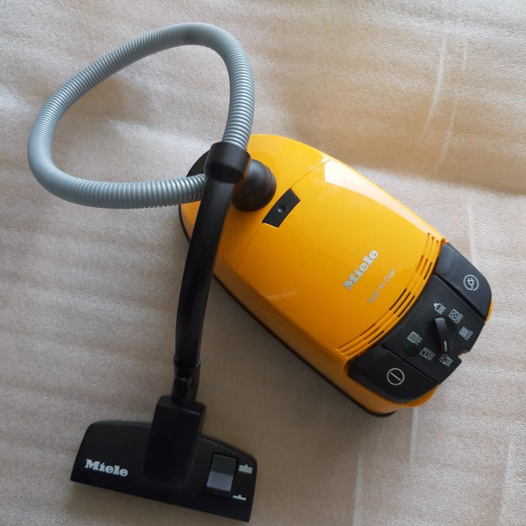 Miele Kinderstaubsauger in 3311 Zeillern für € 10,00 zum Verkauf ...