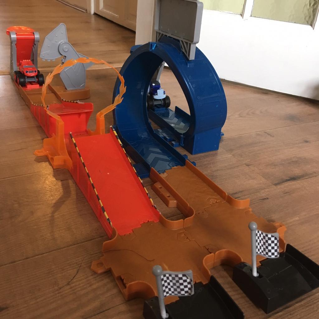 Blaze and the monster machines race track in Wolverhampton für 12,00 ...