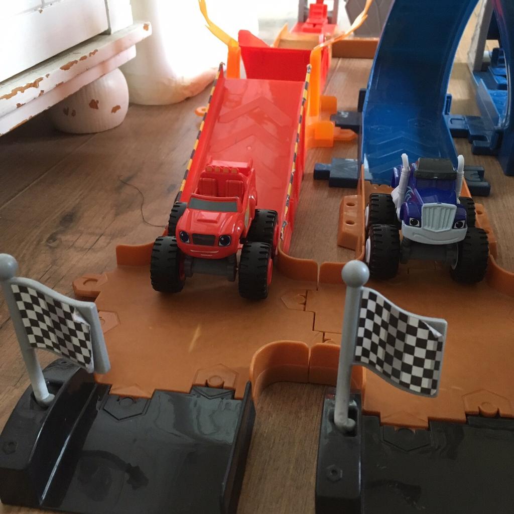 Blaze and the monster machines race track in Wolverhampton für 12,00 ...