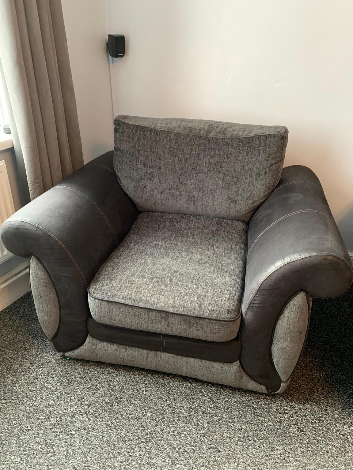 DFS fabric 3 seat sofa & large arm chair grey in M22 Manchester für 300 ...