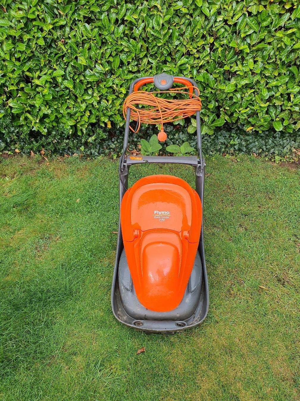 flymo easily glide 330 lawnmower in WV4 Wolverhampton for £40.00 for ...