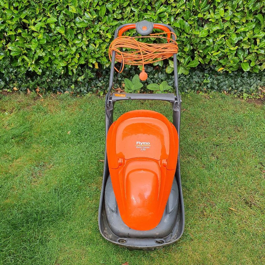 flymo easily glide 330 lawnmower in WV4 Wolverhampton for £40.00 for ...