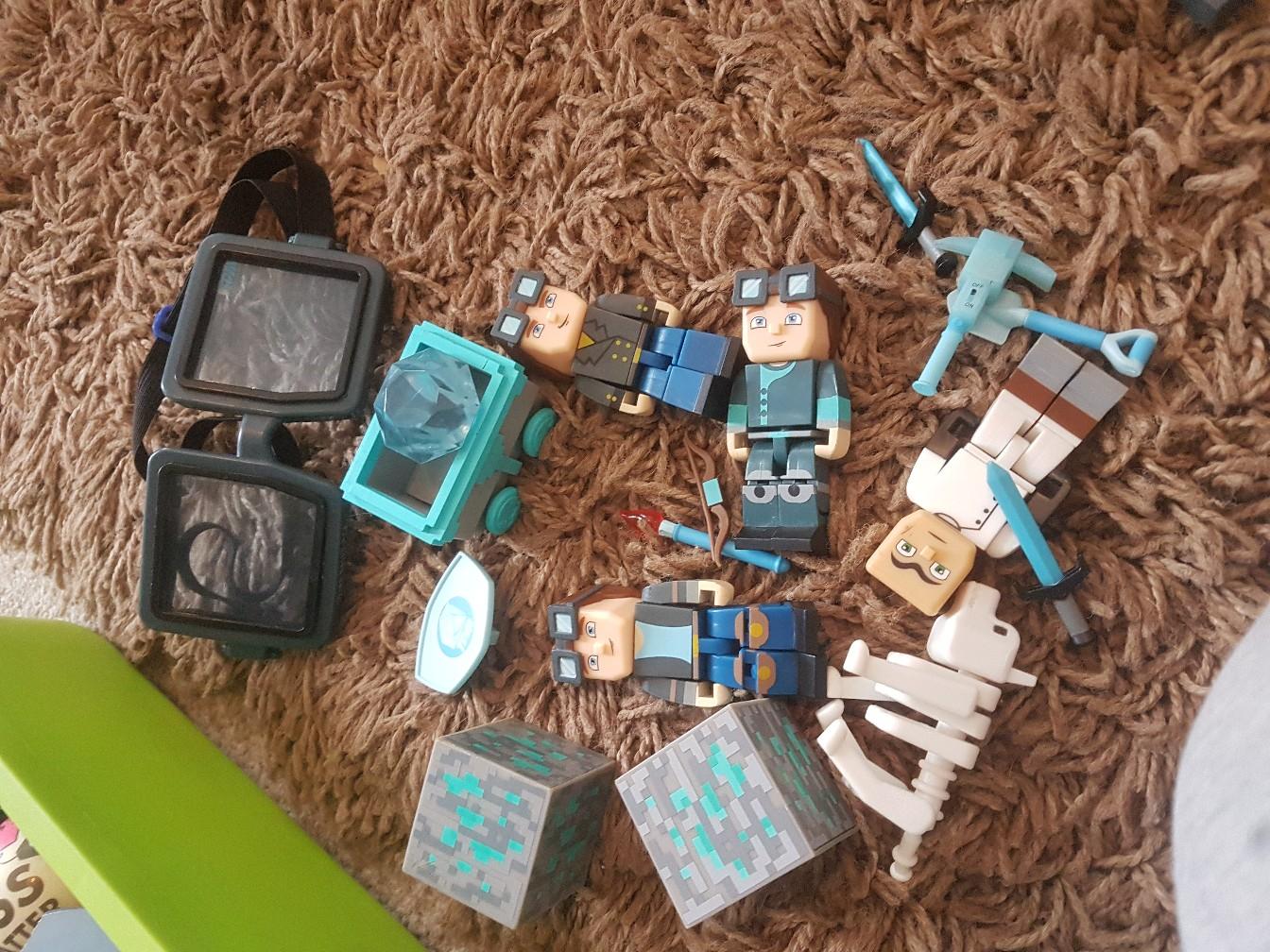 Minecraft Dan tdm toys figures in SE9 Bromley für £ 7,00 zum Verkauf ...
