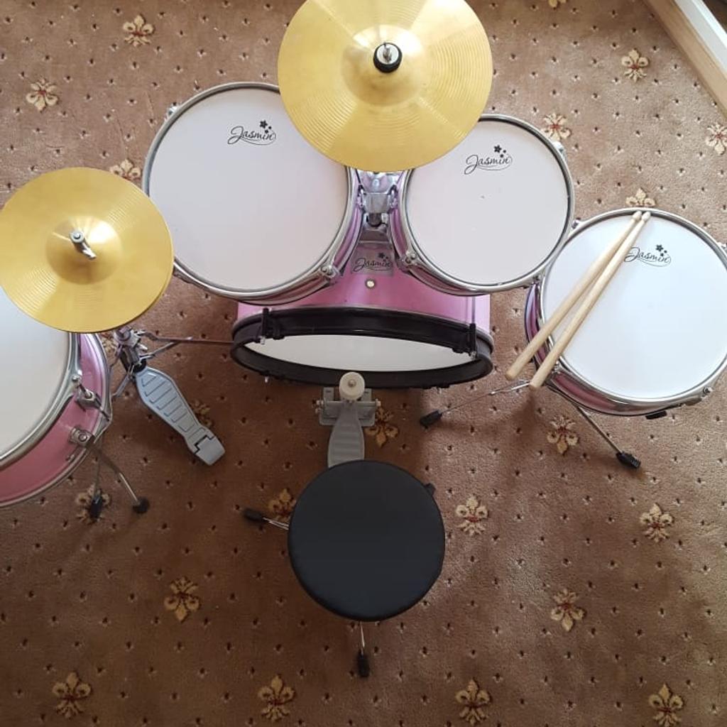 kids 5 piece Drum Set in RM17 Dartford für £ 45,00 zum Verkauf | Shpock AT