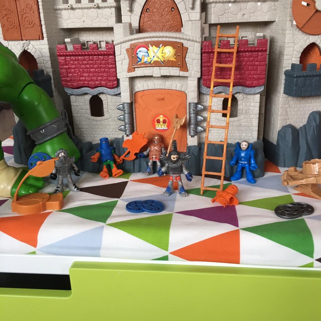 Fisher Price Imaginext castle bundle in WF4 Wakefield für £ 40,00 zum ...