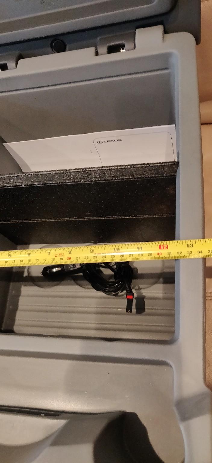 Toyota Cool Box / Heat box PZ450-00320-AO in IG7 Forest for £49.00 for ...