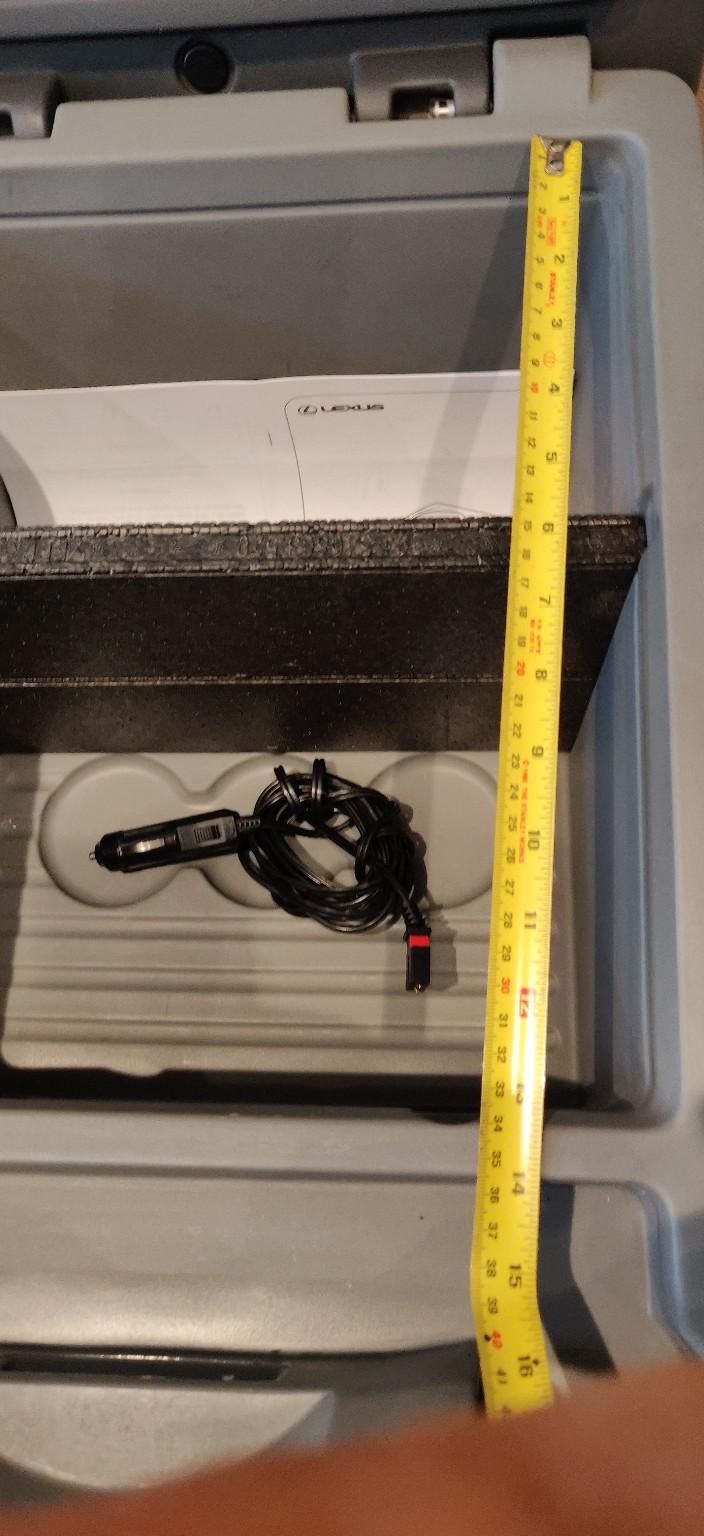 Toyota Cool Box / Heat box PZ450-00320-AO in IG7 Forest for £49.00 for ...