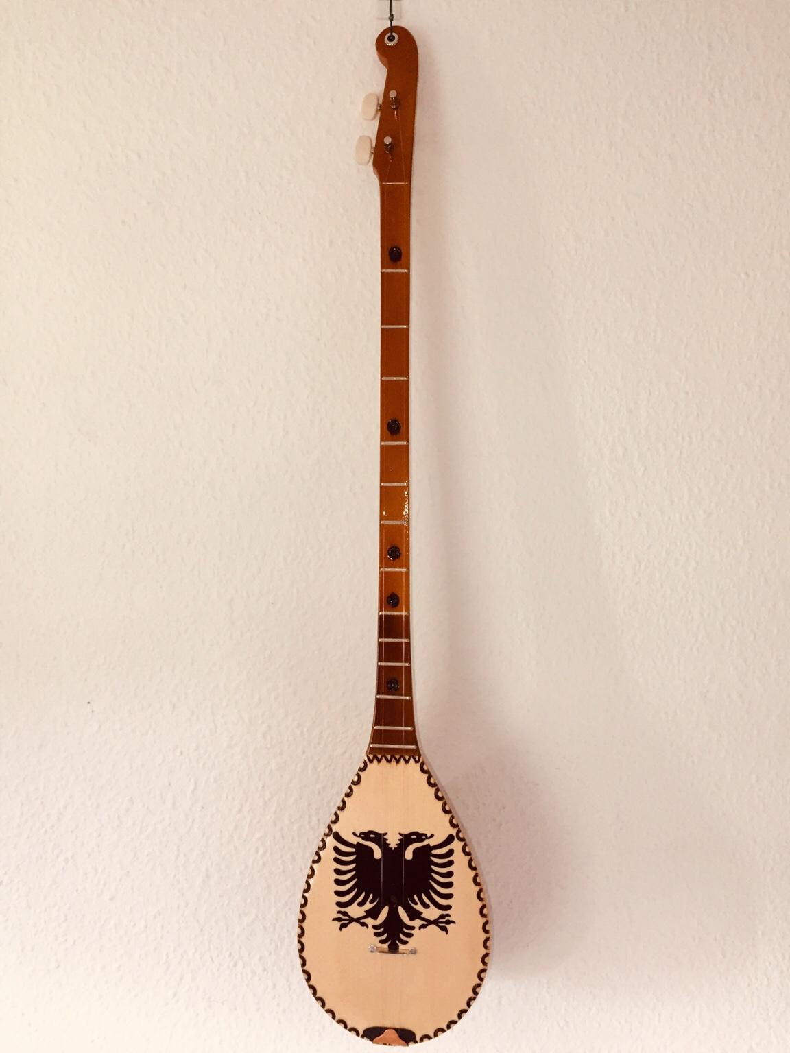 Qifteli Çifteli Cifteli e Re Neu in 71364 Winnenden für € 140,00 zum ...