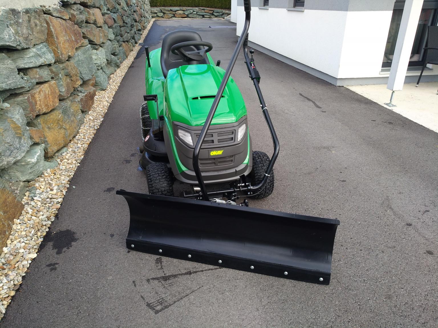 Rasentraktor Okay Master Cut 102-16 Schneesch in 7551 Rohr im ...