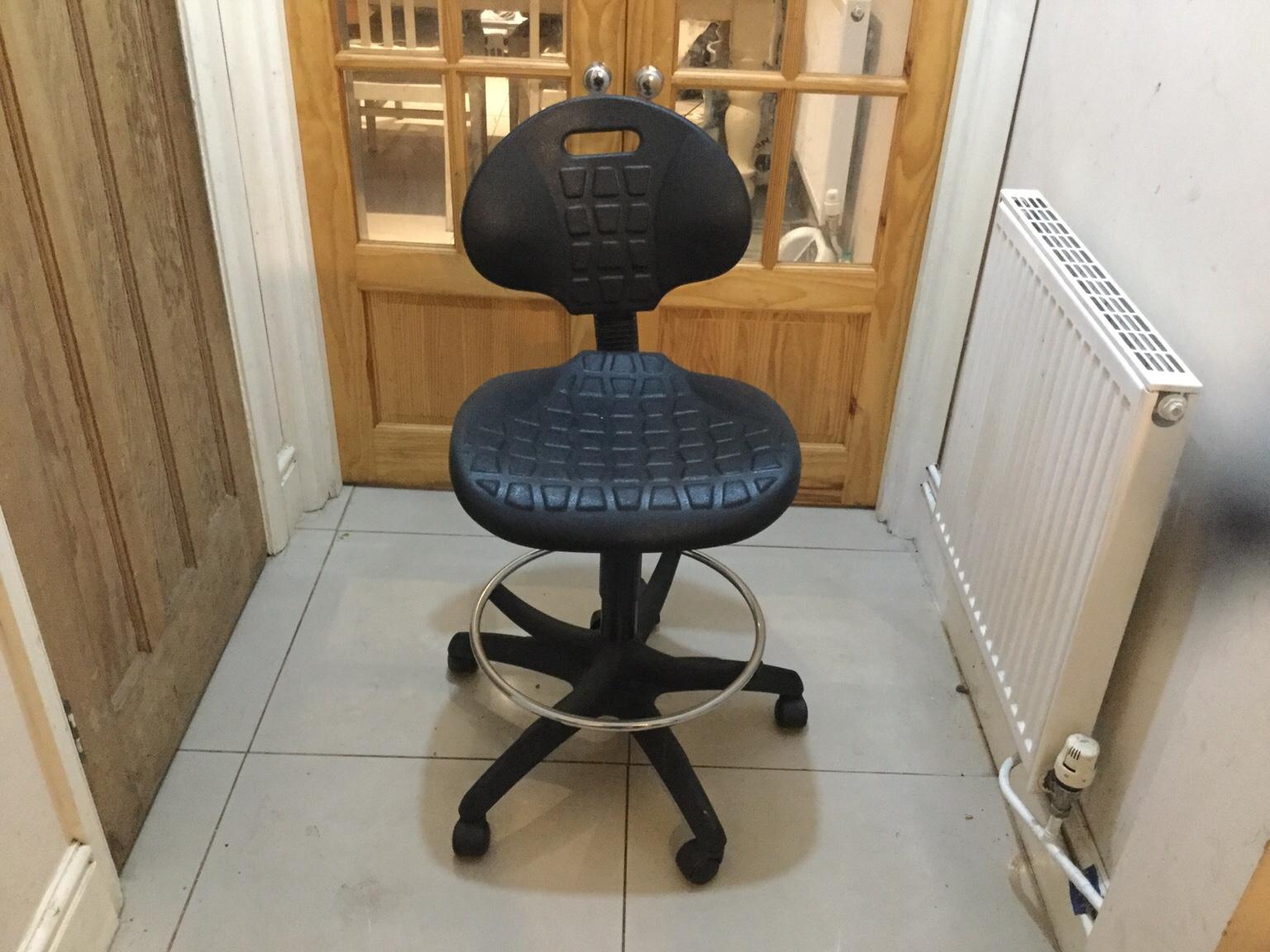 Office chair £20 in B68 Sandwell für £ 20,00 zum Verkauf | Shpock AT