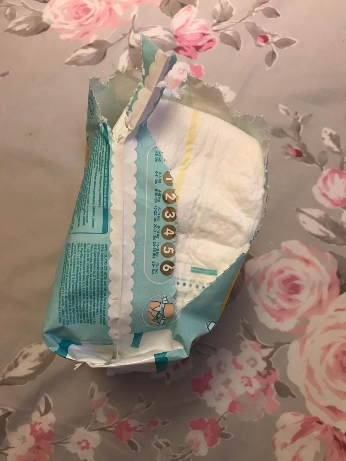 Free Pampers nappies size 0 and Huggies Wipes in E17 London Borough of ...