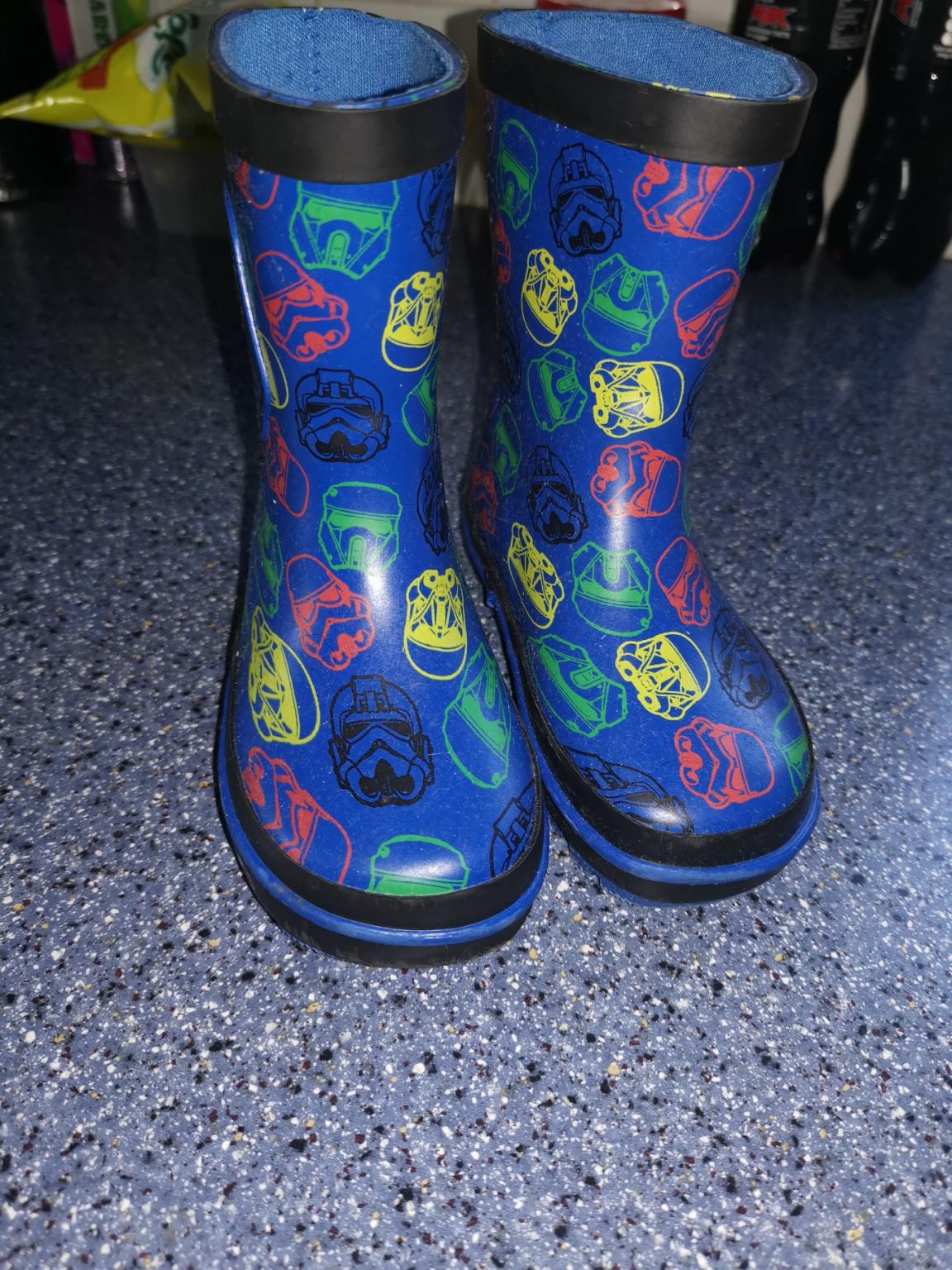 NEXT wellies size 5 (star wars) in CH42 Wirral für 4,00 £ zum Verkauf ...