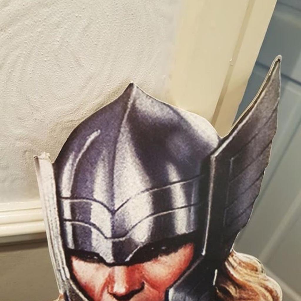 Marvel cardboard display in NG5 Nottingham für £ 10,00 zum Verkauf ...