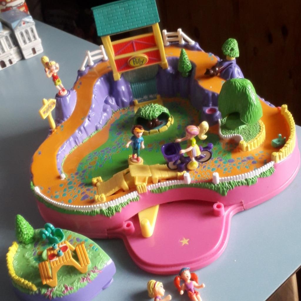 Polly pocket Cycle track in Ribble Valley für 13,00 £ zum Verkauf ...