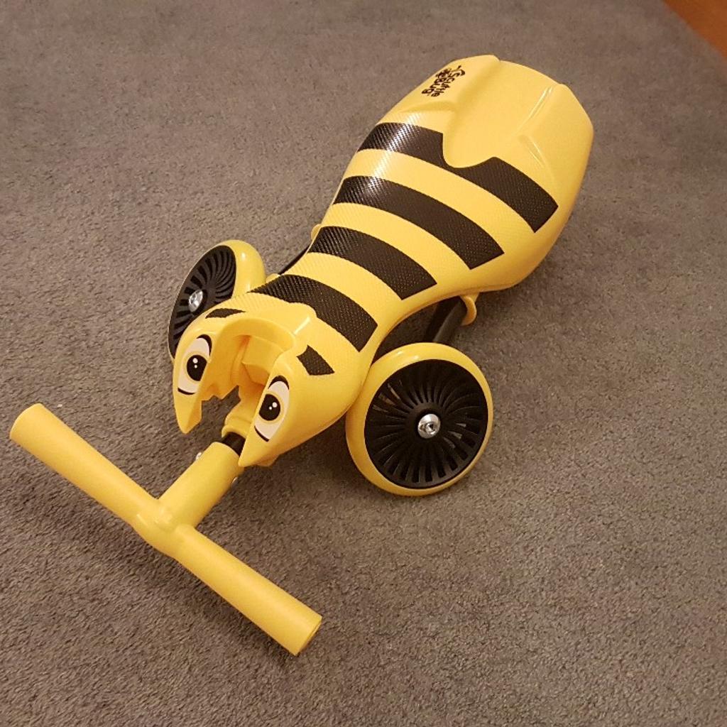 Scuttlebug Bumblebee Ride On in HA6 Rivers for £13.00 for sale | Shpock