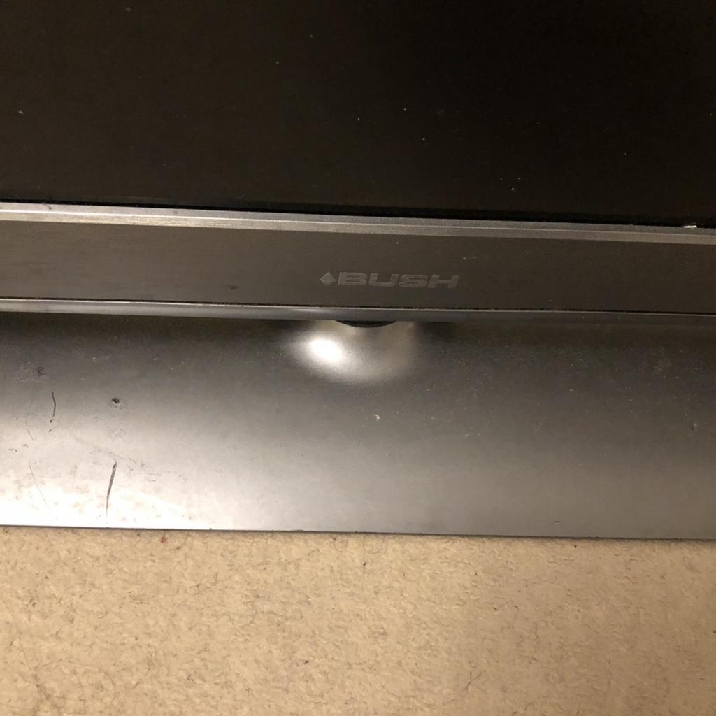 Bush 32 inch widescreen lcd tv in SM2 London for £15.00 for sale | Shpock