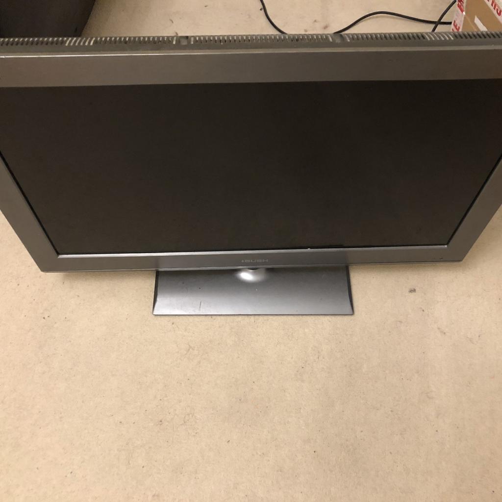 Bush 32 inch widescreen lcd tv in SM2 London for £15.00 for sale | Shpock