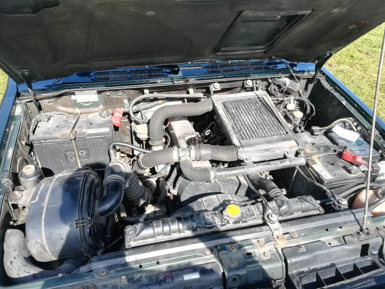 Mitsubishi Pajero V24 in 6464 Gemeinde Tarrenz für 3.000,00 € zum Verkauf | Shpock DE