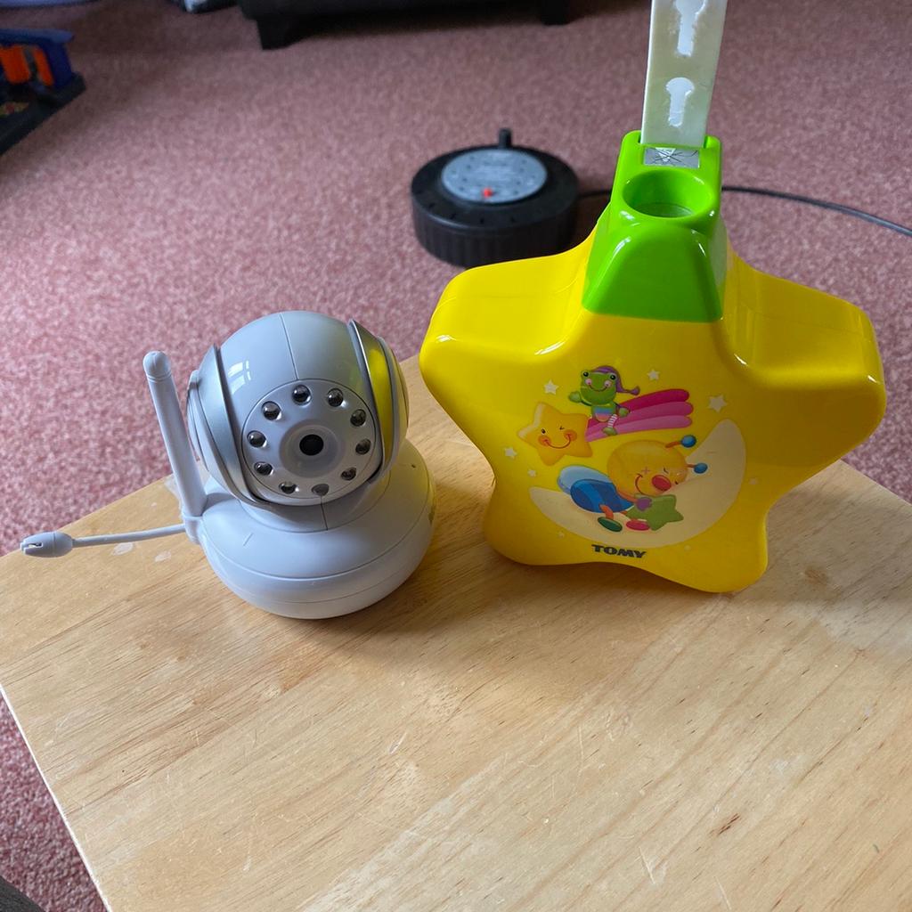 WiFi baby monitor and lullaby projector in SE18 Greenwich für £ 20,00 ...