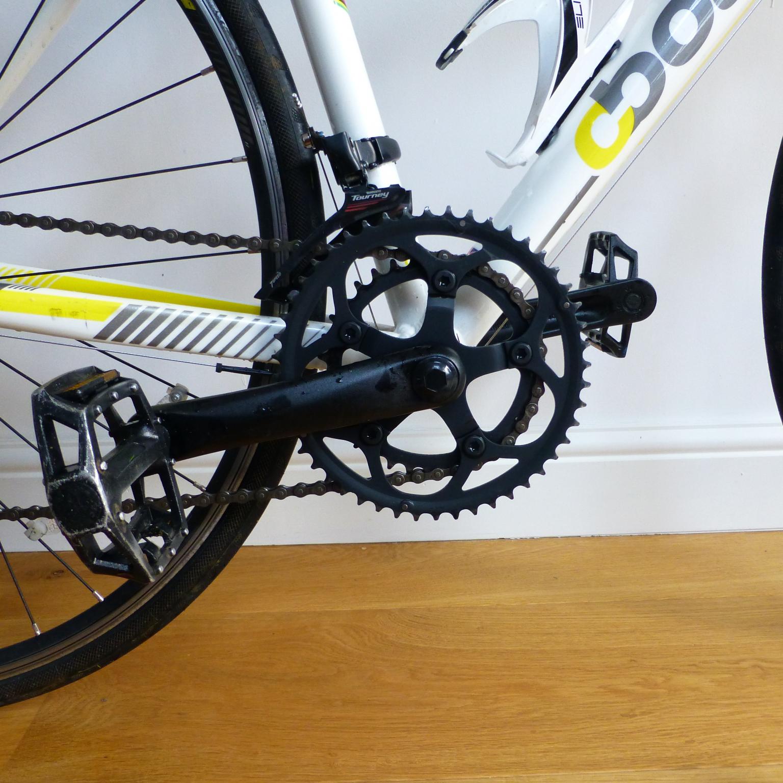 Boardman SPORT/e Road bike Junior Racing Bike in AL7 Hatfield for £175. ...