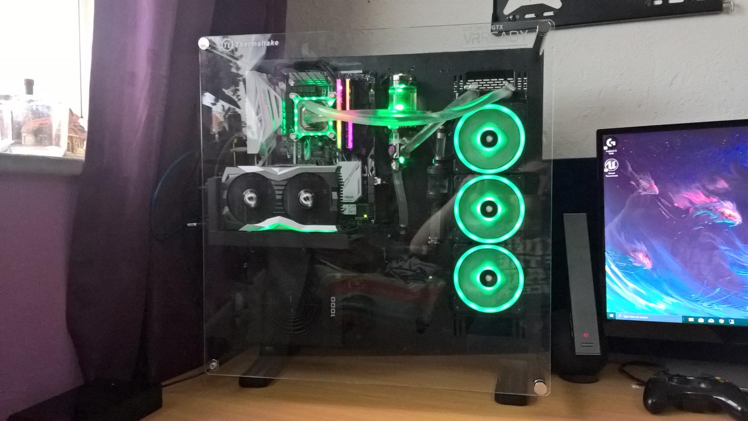Custom liquid Cooled Wall mountable Gaming Pc in TF7 Madeley für 950,00 ...